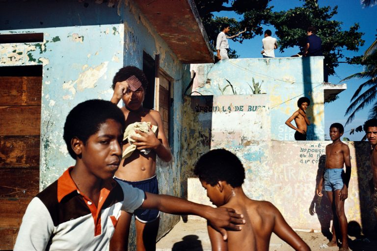 10 Things Alex Webb Can Teach You About Street Photography – ERIC KIM