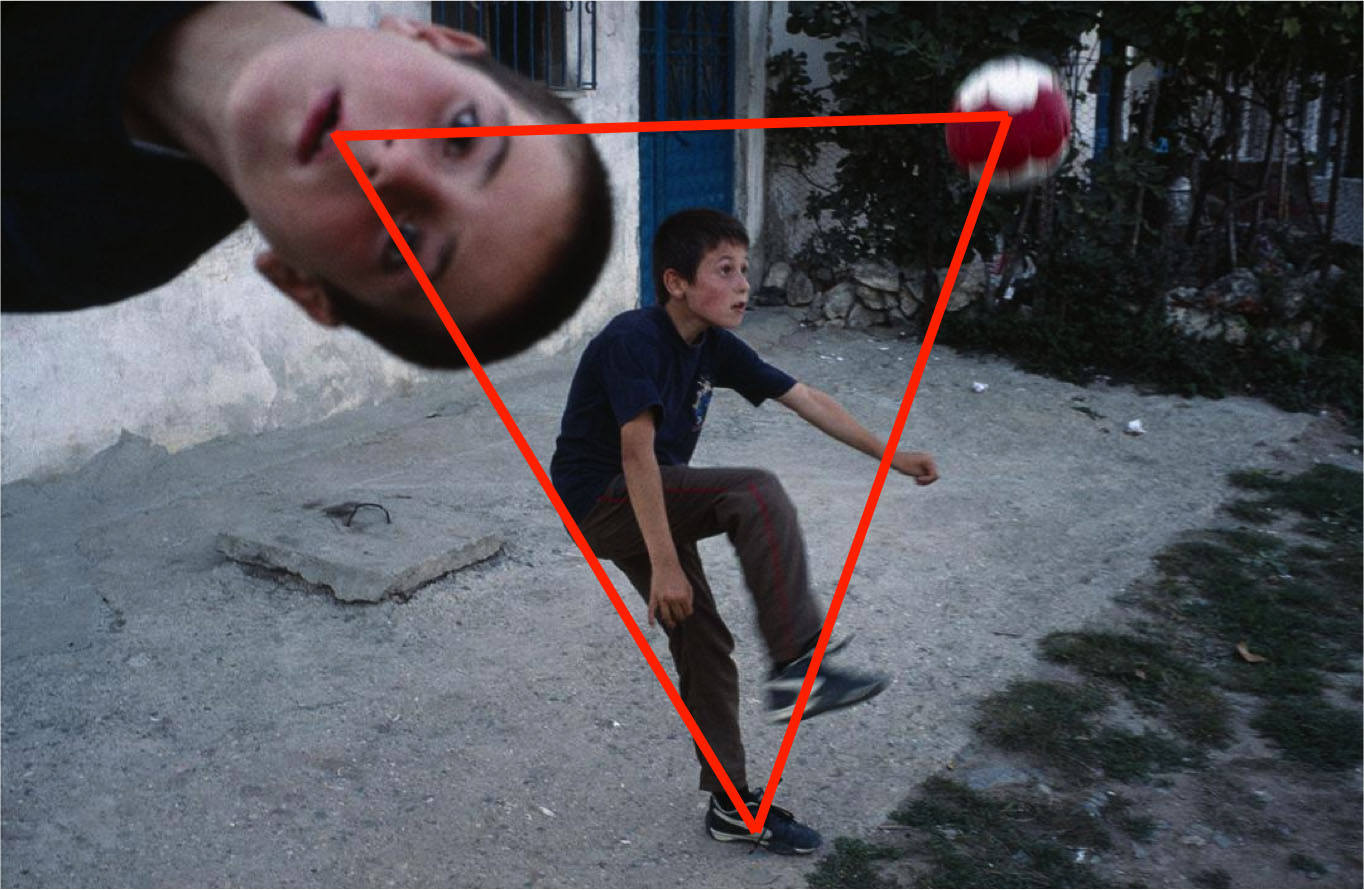 Street Photography Composition Lesson #1: Triangles – ERIC KIM