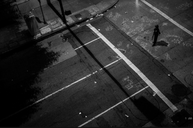 Street Photography Composition Lesson #7: Perspective – ERIC KIM