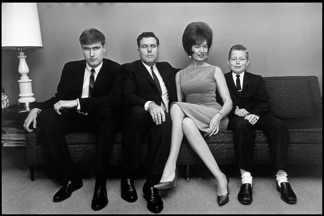 25 Practical Tips from Elliott Erwitt for Street Photographers – ERIC KIM
