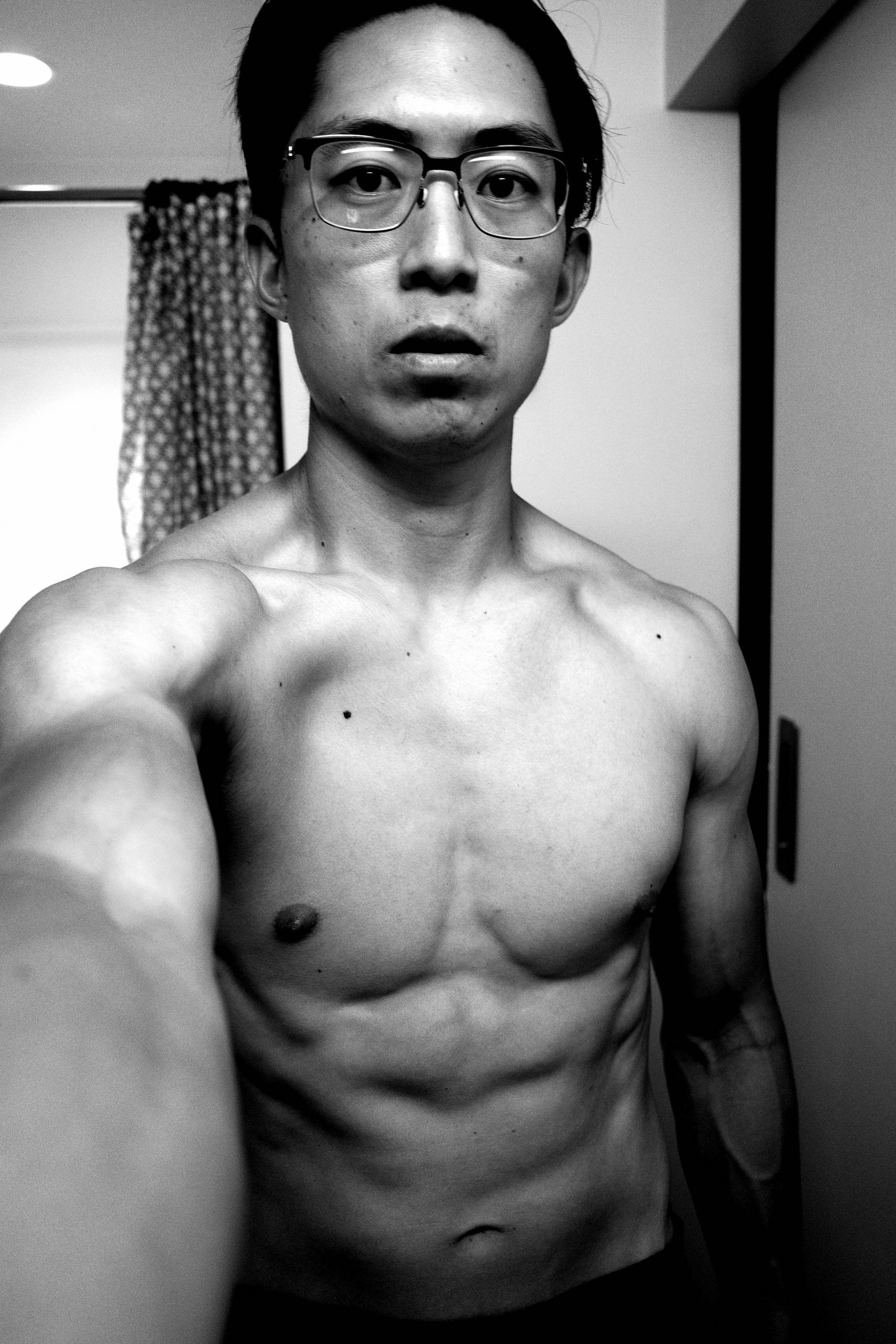 EK069974 – ERIC KIM