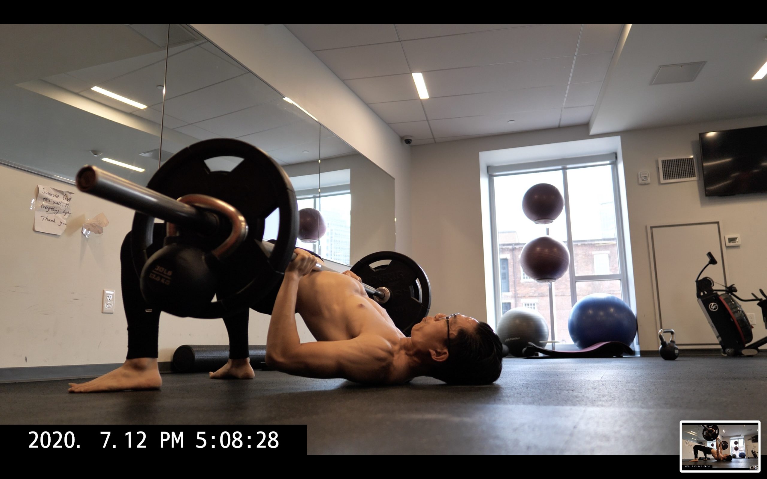 ERIC KIM floor bench press wamrup 00053 – ERIC KIM